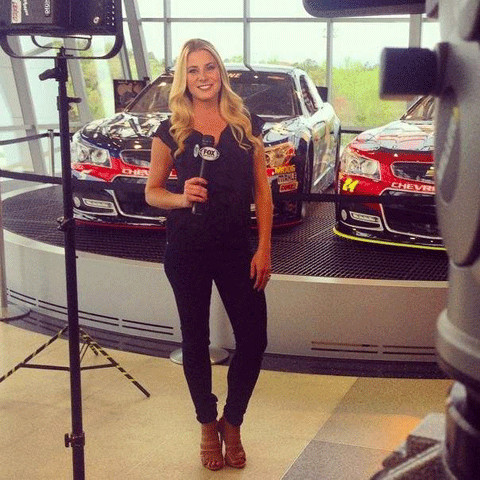 Beautiful NASCAR Reporter Kaitlyn Vincie Hot And Sexy In Her Instagram ...