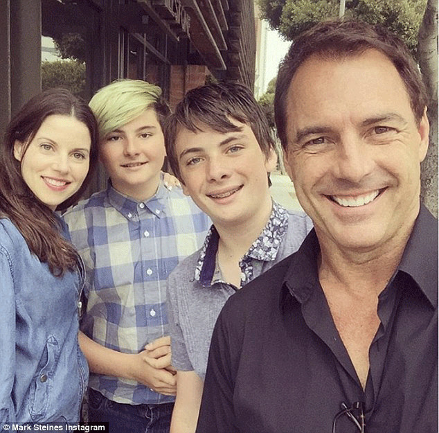 Broadcaster Mark Steines is now Married to his Wife Julie in an ...
