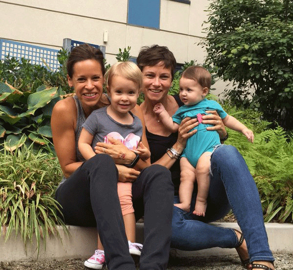 Stephanie Gosk and her Partner, Journalist Jenna Wolfe, happily living ...